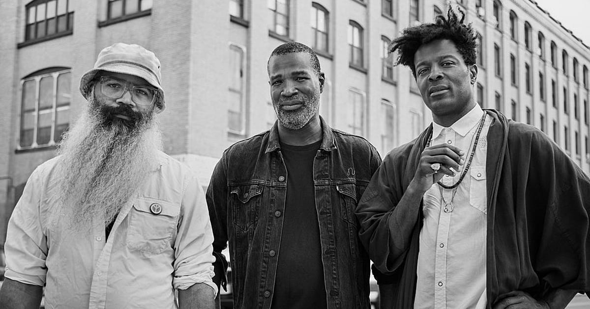 Bilhetes TV On The Radio 2025 - Compare e compre bilhetes com a SeatPick