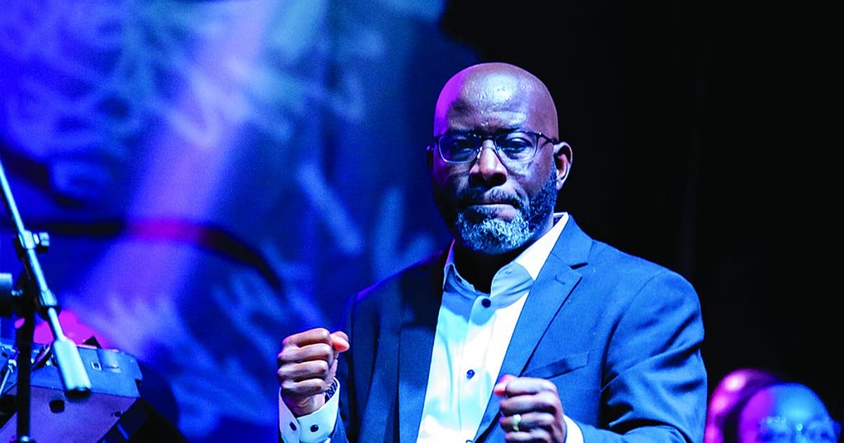 Charlton Singleton Tickets 2026 - Compare & Buy Charlton Singleton Tour ...