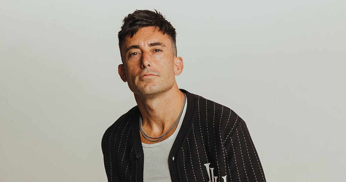 Phil Wickham Tickets 2025 - Compare & Buy Phil Wickham Tour Tickets ...