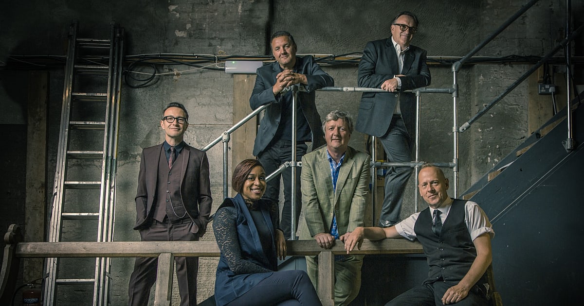 Compare bilhetes Squeeze e Billy Bragg, em Plymouth Pavilions, Plymouth ...