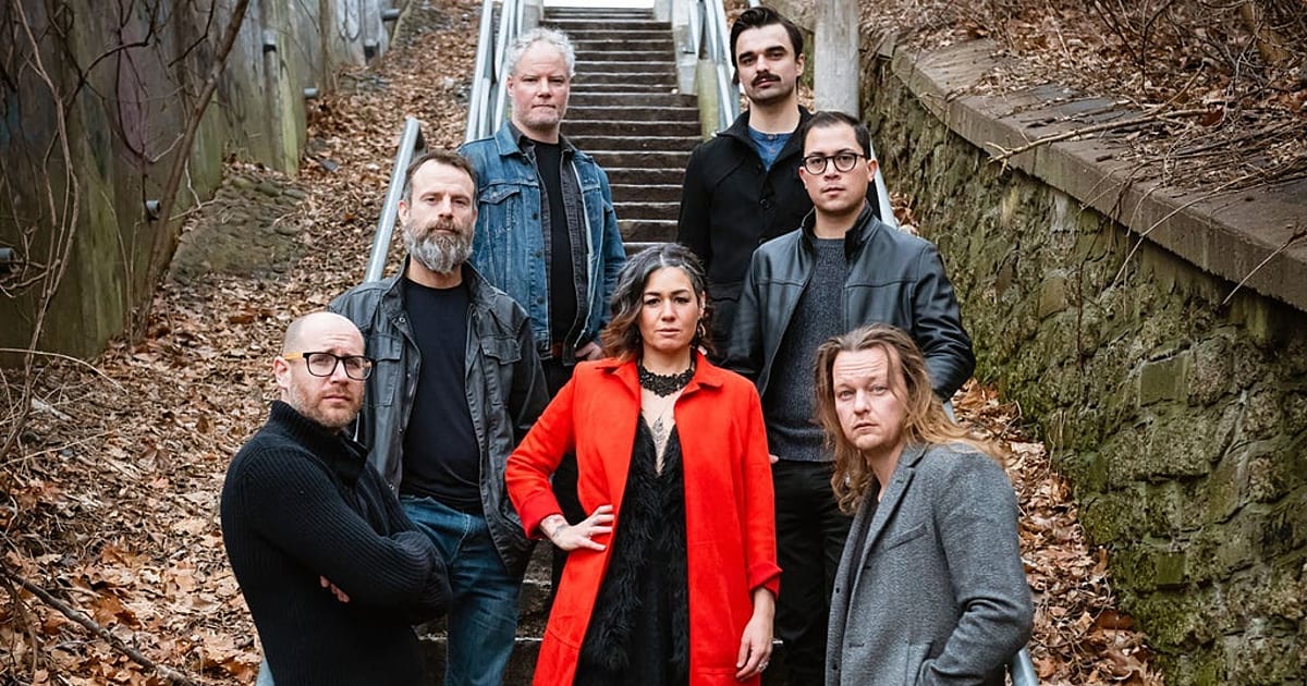 Compare bilhetes Bywater Call Nova Iorque, em Iridium Jazz Club, Nova ...