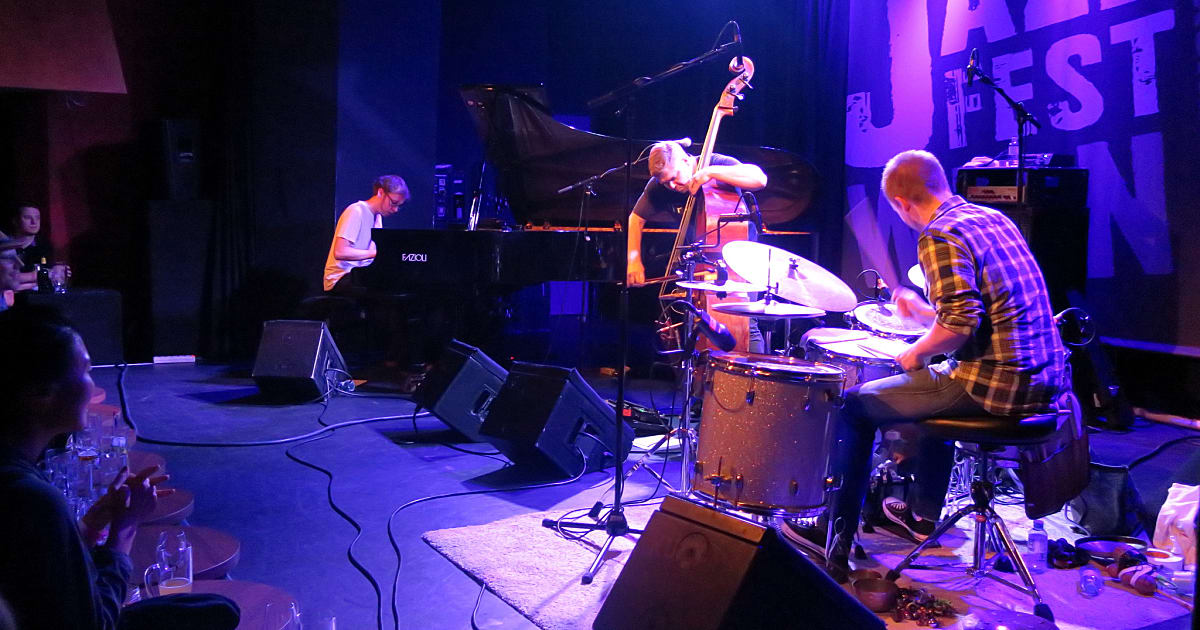 Boletos Gogo Penguin 2026 - Compra boletos para la gira Gogo Penguin ...