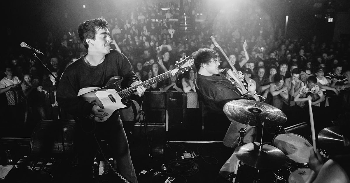 Compare Twin Peaks Chicago Tickets at Thalia Hall Chicago, Chicago On ...