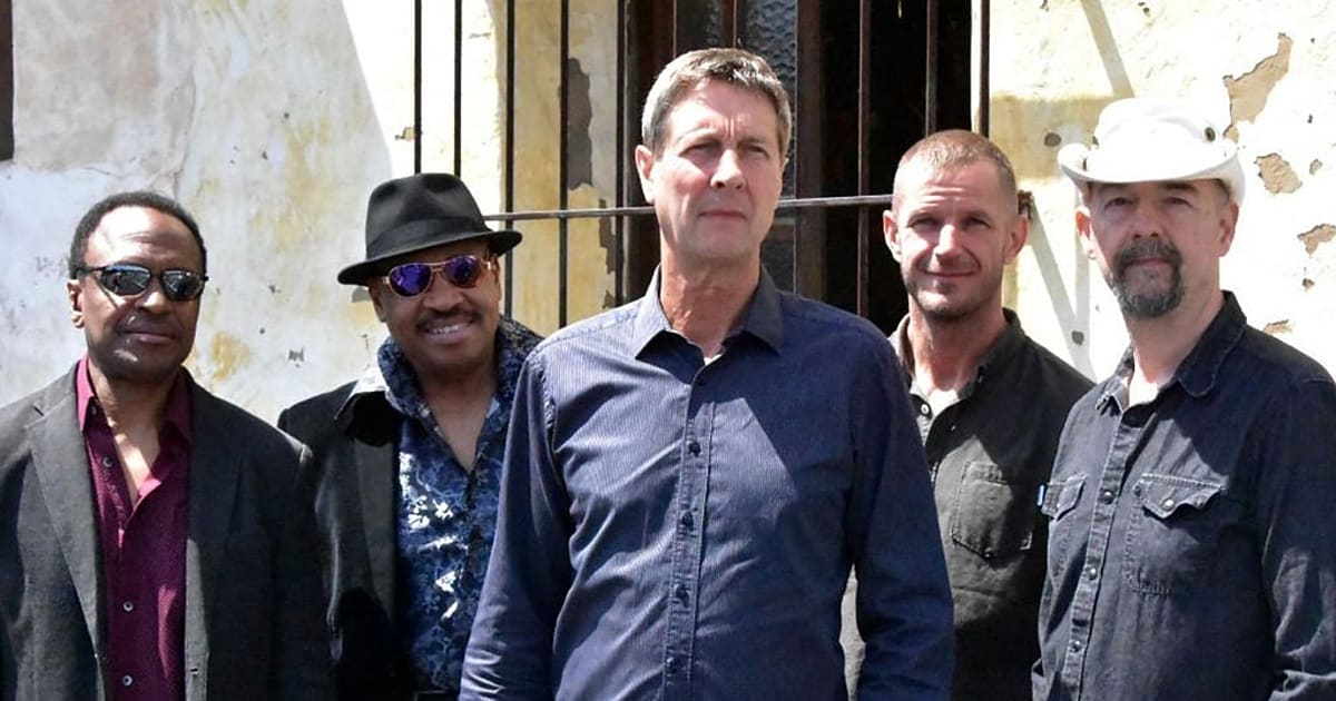 Compara Entradas Acoustic Alchemy Annapolis en Rams Head Tavern On ...
