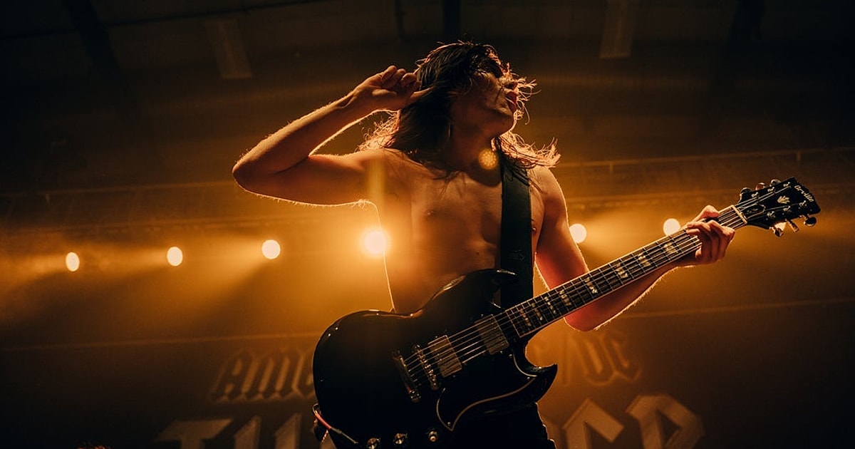 Compare bilhetes Thunderstruck Fort Wayne, em Clyde Theatre, Fort Wayne ...